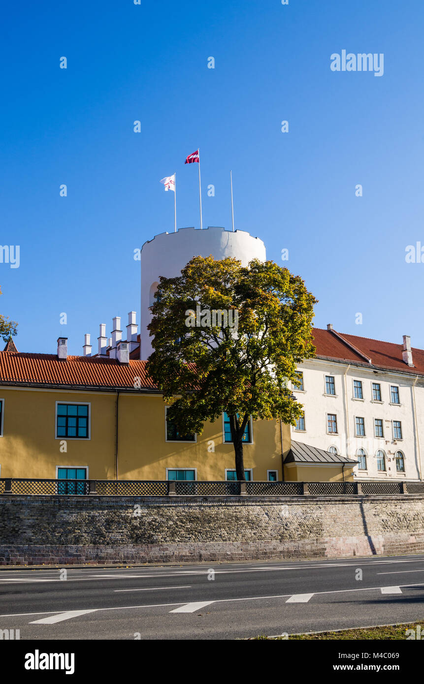 Old presidential house hi-res stock photography and images - Alamy