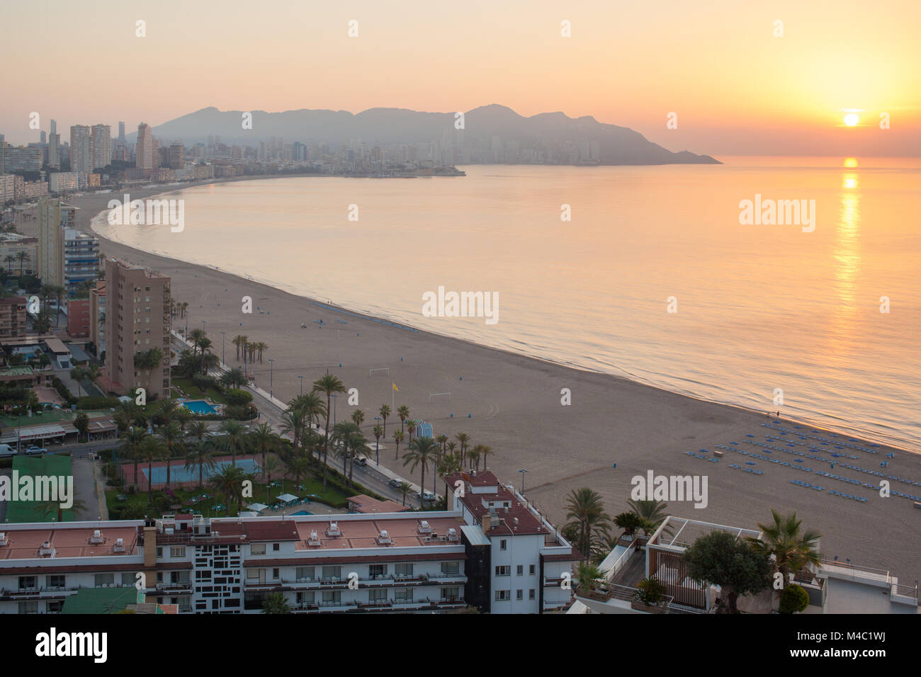 Playa de levante benidorm hi-res stock photography and images - Alamy
