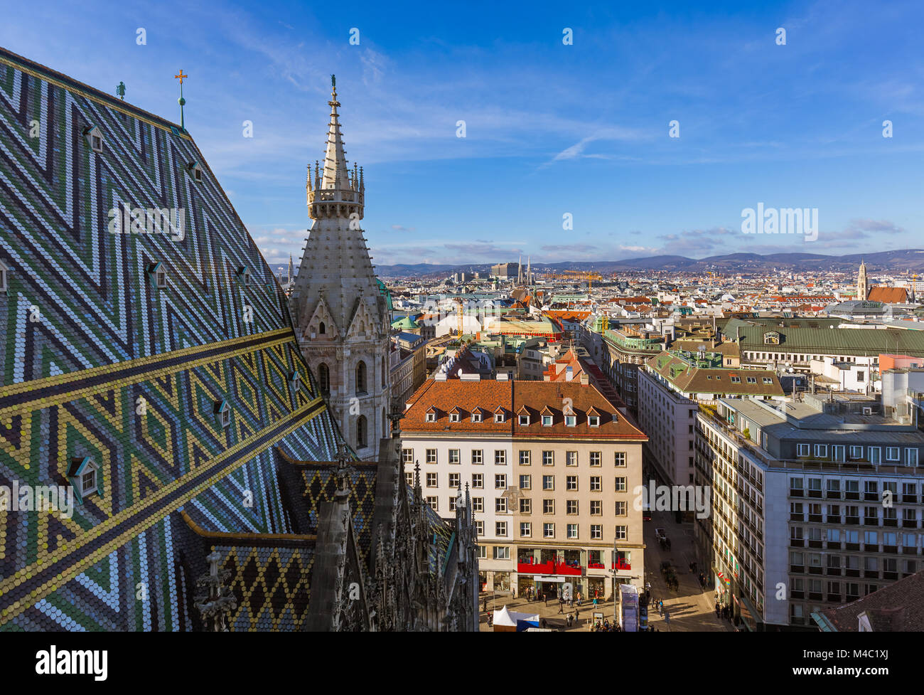 Statue of saint stephan hi-res stock photography and images - Alamy