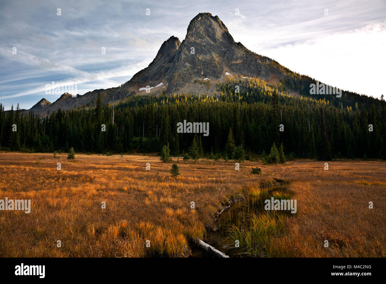 Liberty bell mountain from north hi-res stock photography and images ...