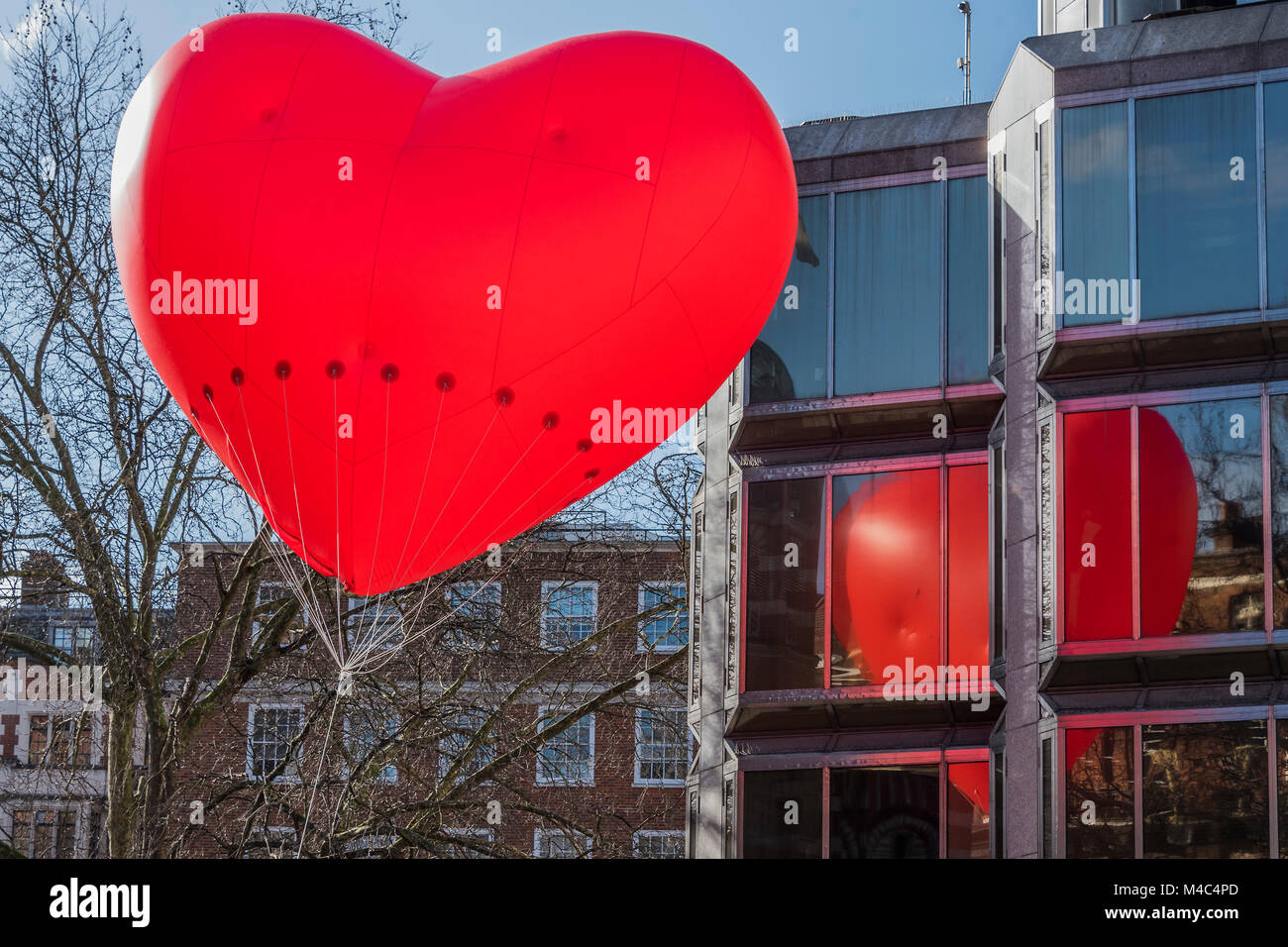 London, UK. 15th Feb, 2018. A Chubby Heart in Westminster Cathedral ...