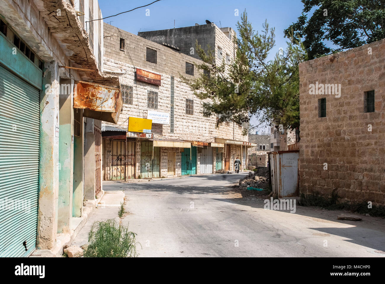 HEBRON, ISRAEL - AUGUST 04, 2010: Wide angle picture of an old street ...