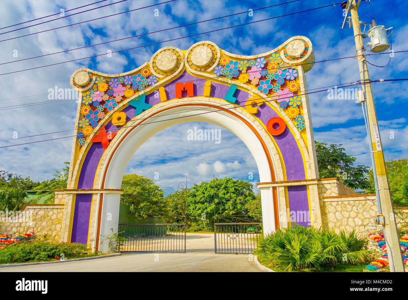 Colorful architecture coyoacan mexico city hi-res stock photography and ...