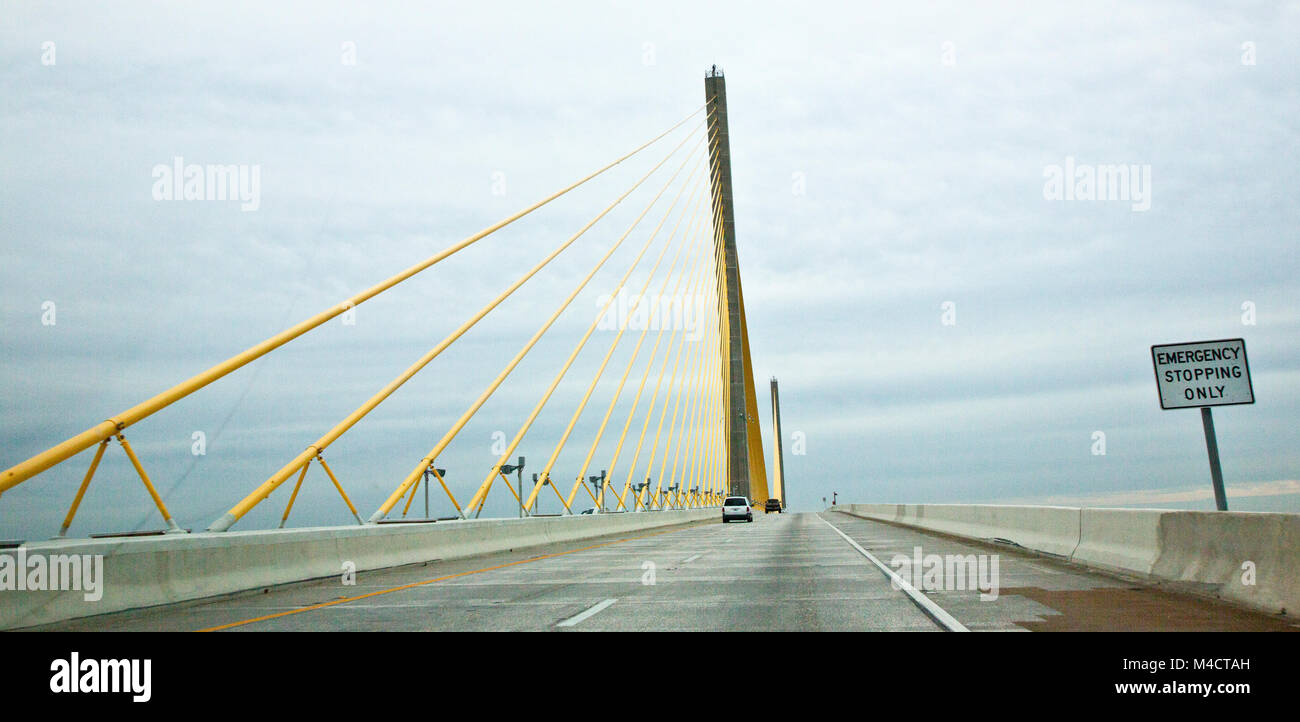Views of the Sunshine Skyway Bridge, Tampa Bay, Florida Stock Photo - Alamy