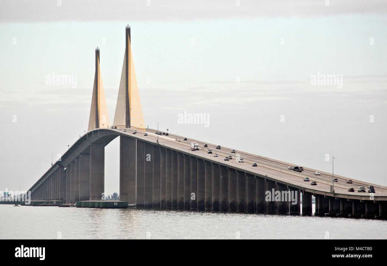Views of the Sunshine Skyway Bridge, Tampa Bay, Florida Stock Photo - Alamy