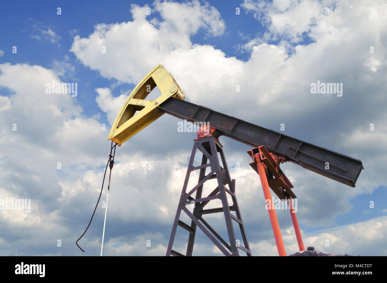 Oil and gas exploration and technology - oil well Stock Photo - Alamy