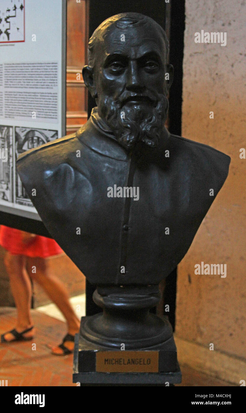 Head bust of Michelangelo Buonarroti in the Basilica di Santa Maria ...