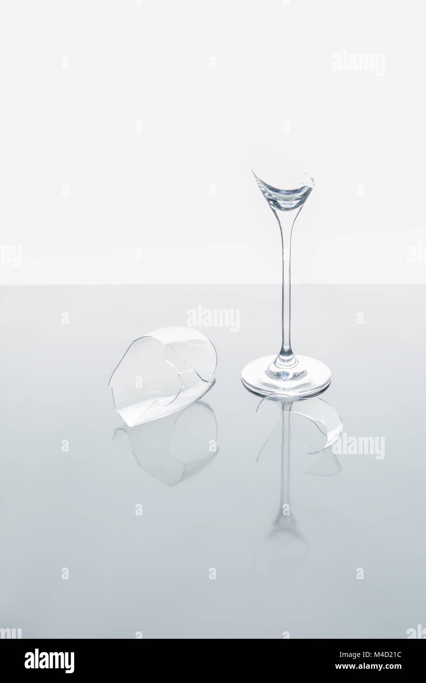 Broken glass table hi-res stock photography and images - Alamy