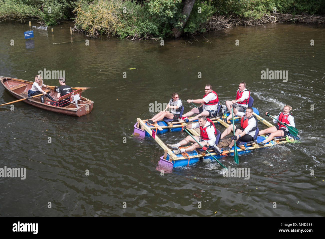 Competitors in the Stratford upon Avon raft race row perilously towards ...