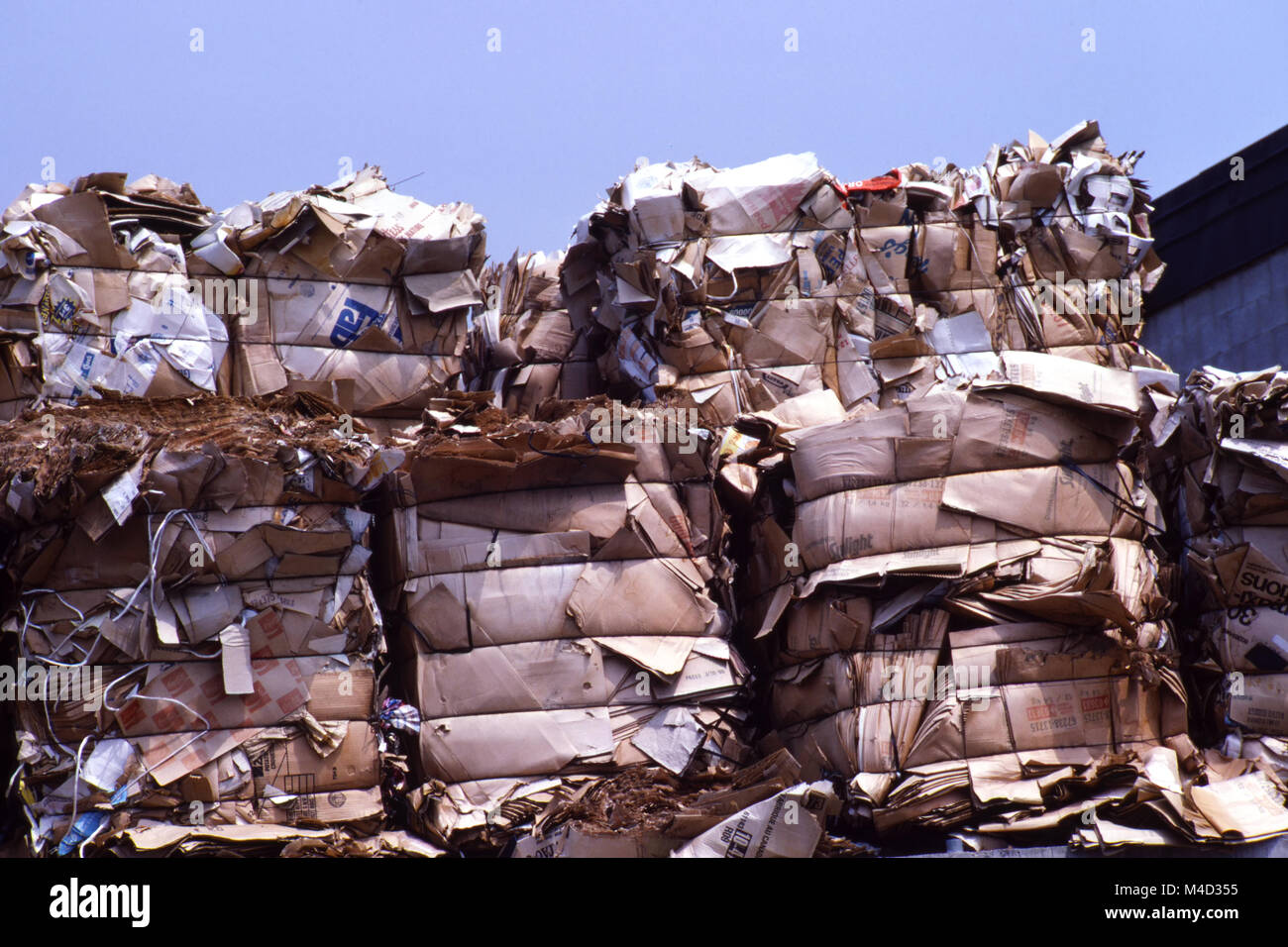 Bales waste paper waste recycling hi-res stock photography and images ...
