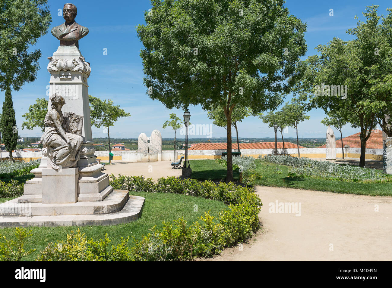 Evora diana square hi-res stock photography and images - Alamy