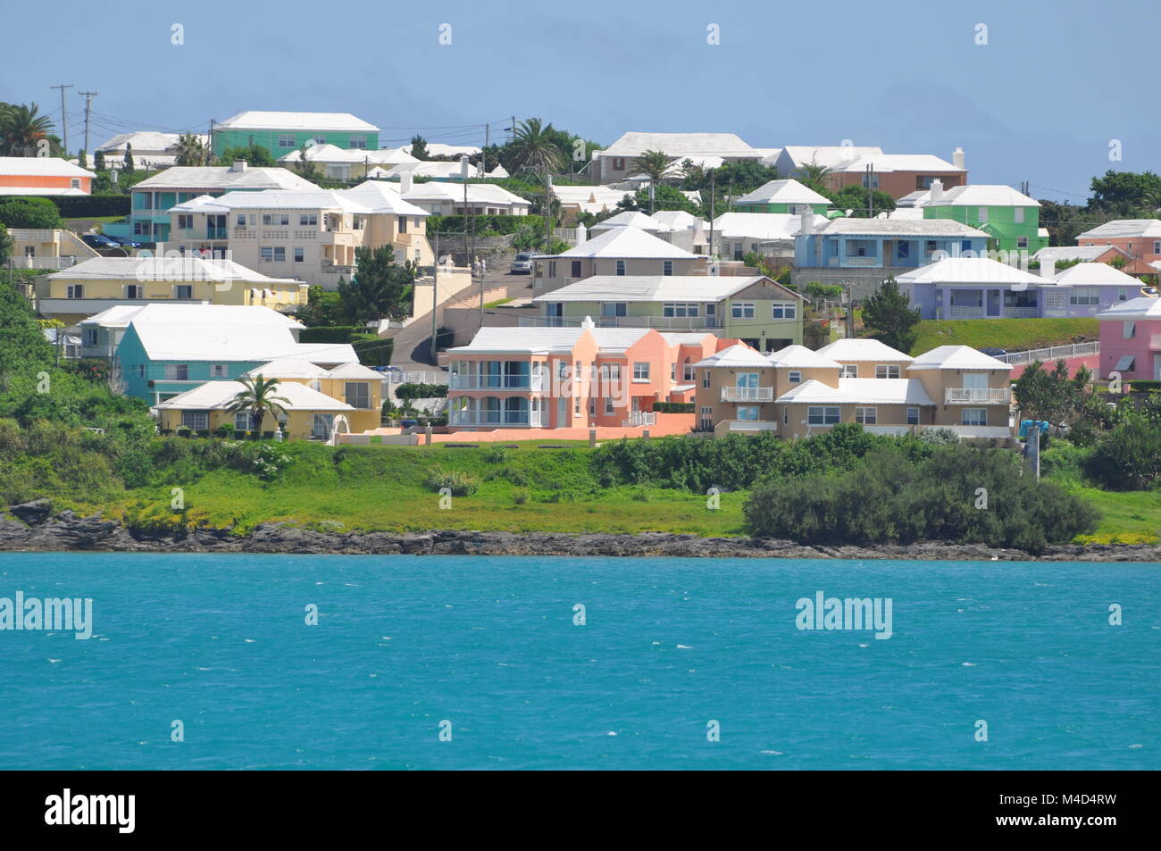 Bermuda coral reefs hi-res stock photography and images - Alamy