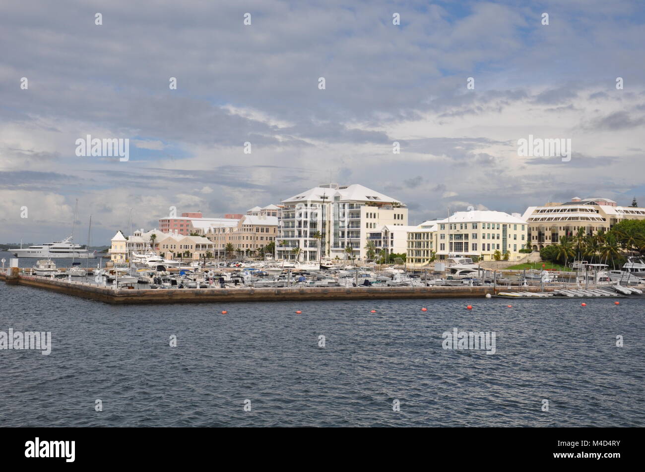 Downtown hamilton bermuda hi-res stock photography and images - Alamy
