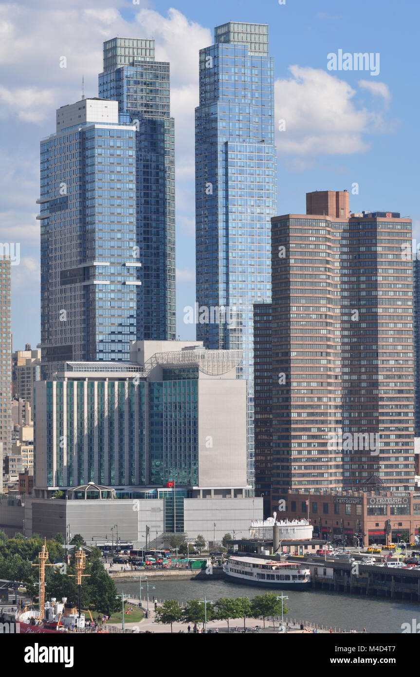 West Side Line New York Stock Photos & West Side Line New York Stock ...