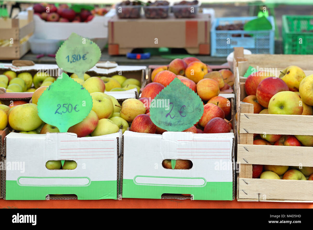 Fruits in Crates Stock Photo - Alamy