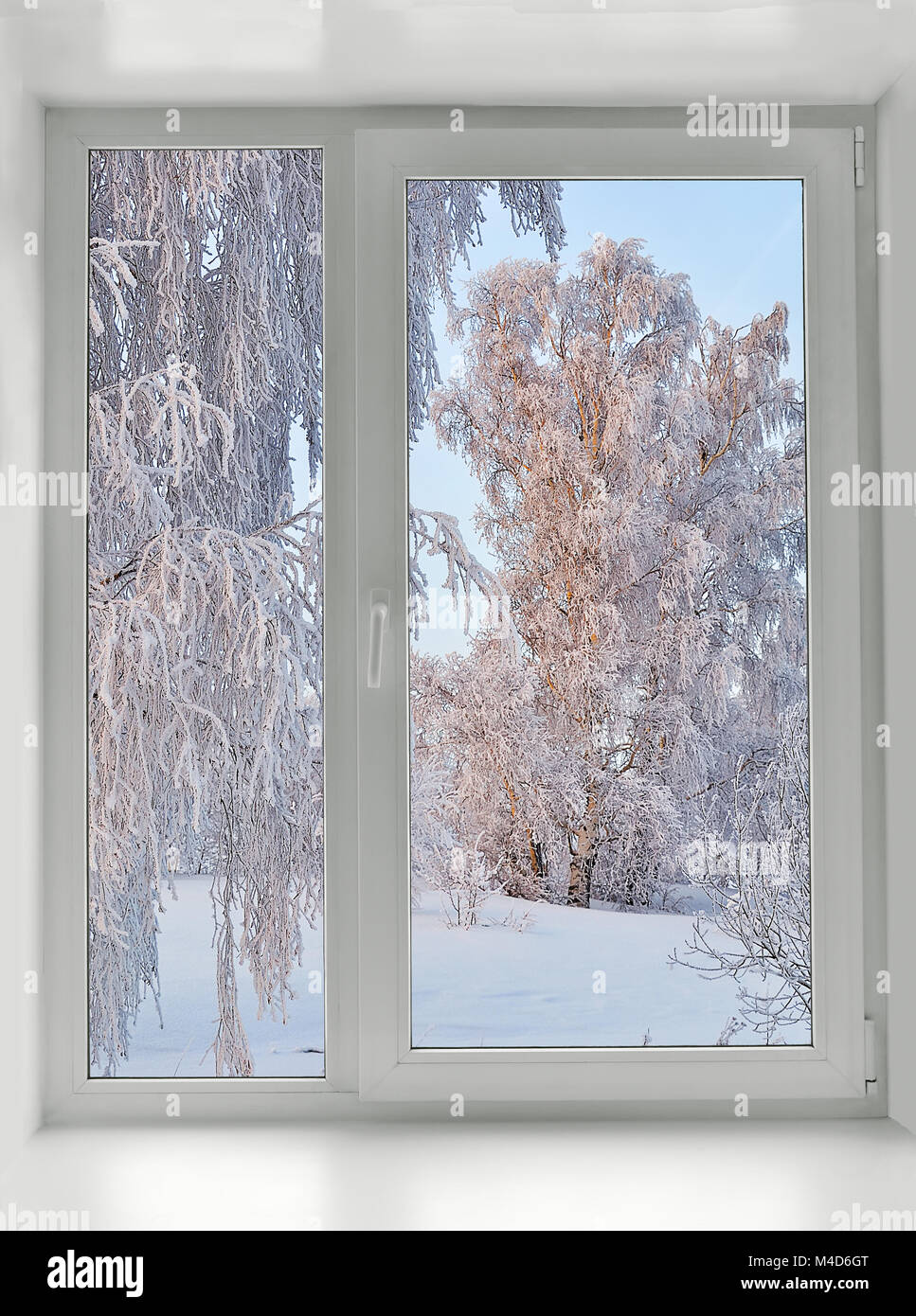 Morning sunlight through window hi-res stock photography and images - Alamy