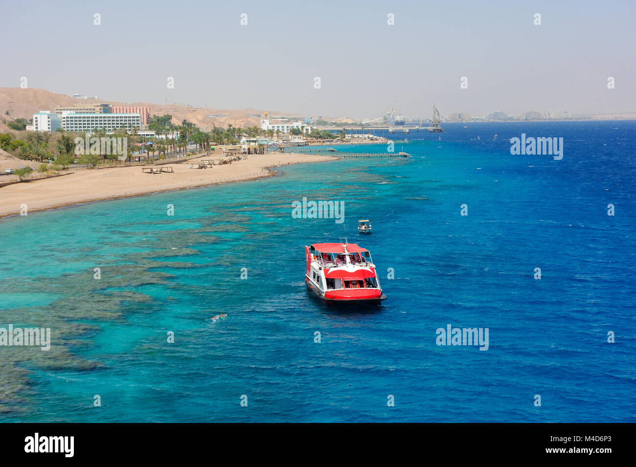Red sea coast hi-res stock photography and images - Alamy