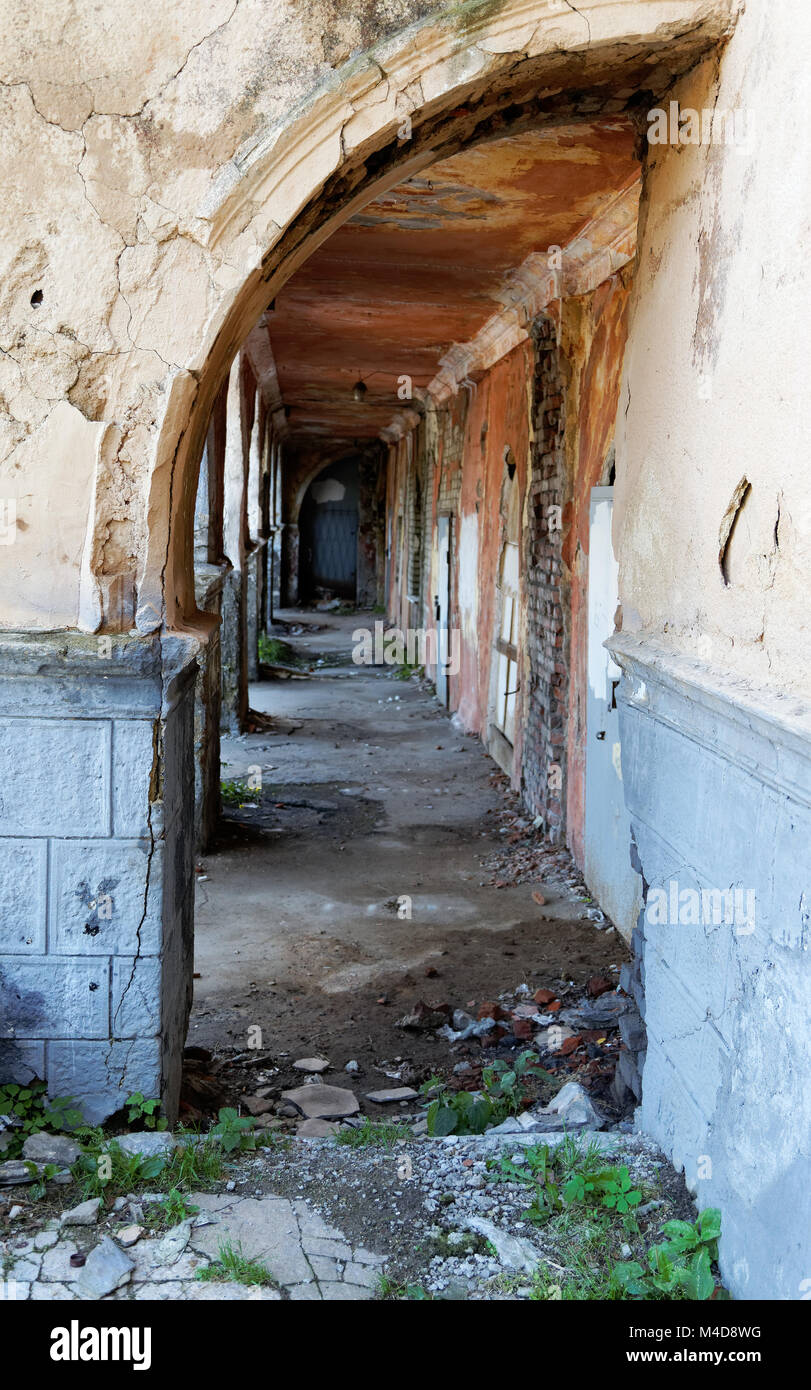 Crumbling heritage hi-res stock photography and images - Alamy