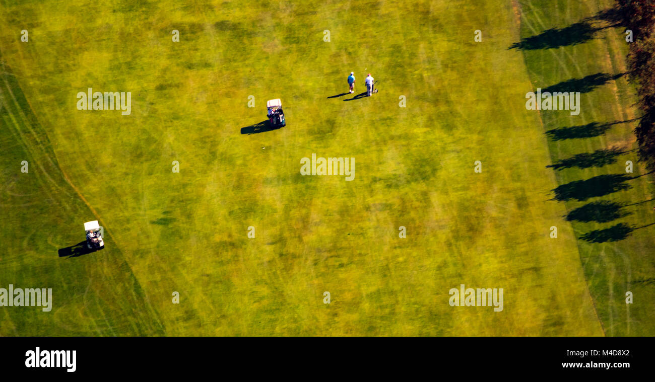 Golf fairway hi-res stock photography and images - Alamy