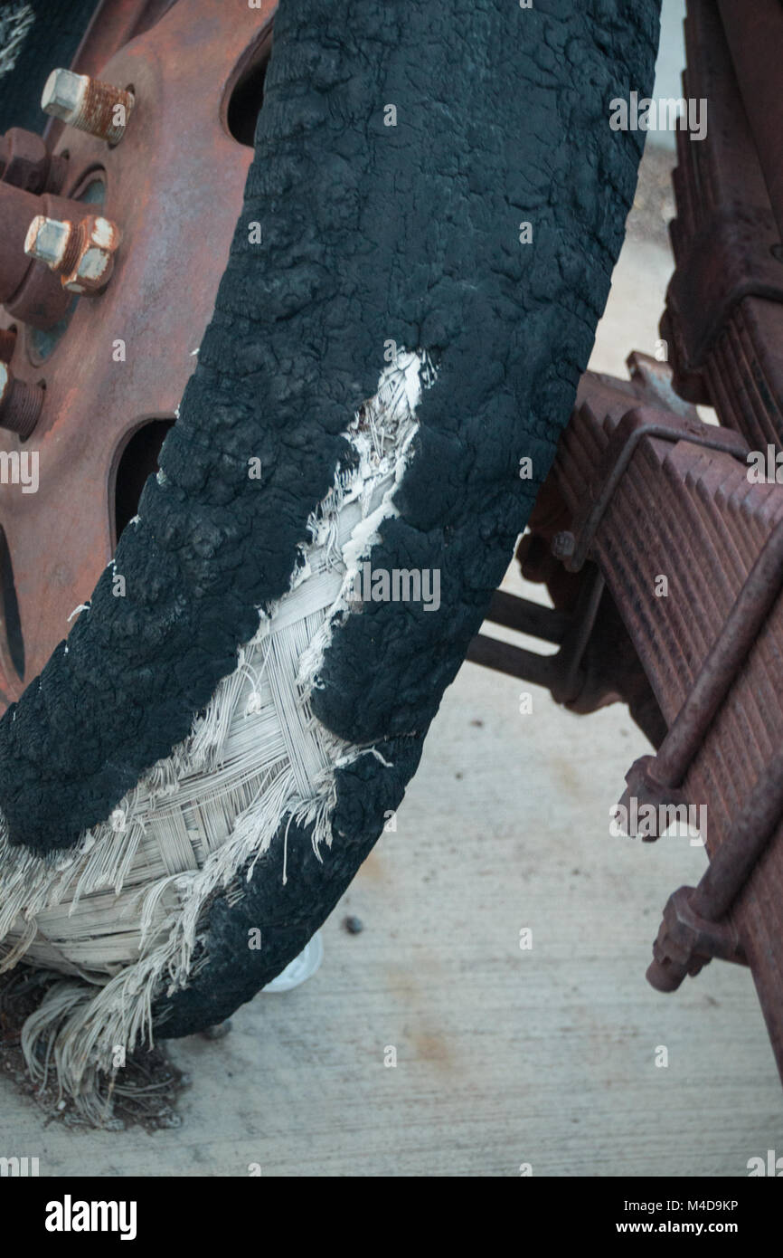 Rusty wheel hi-res stock photography and images - Alamy