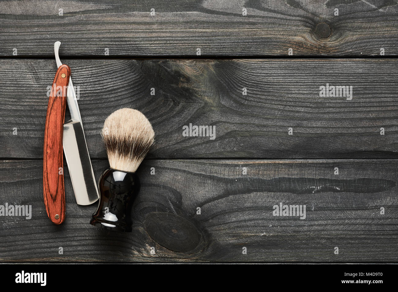 Vintage barber shop tools on wooden background Stock Photo - Alamy