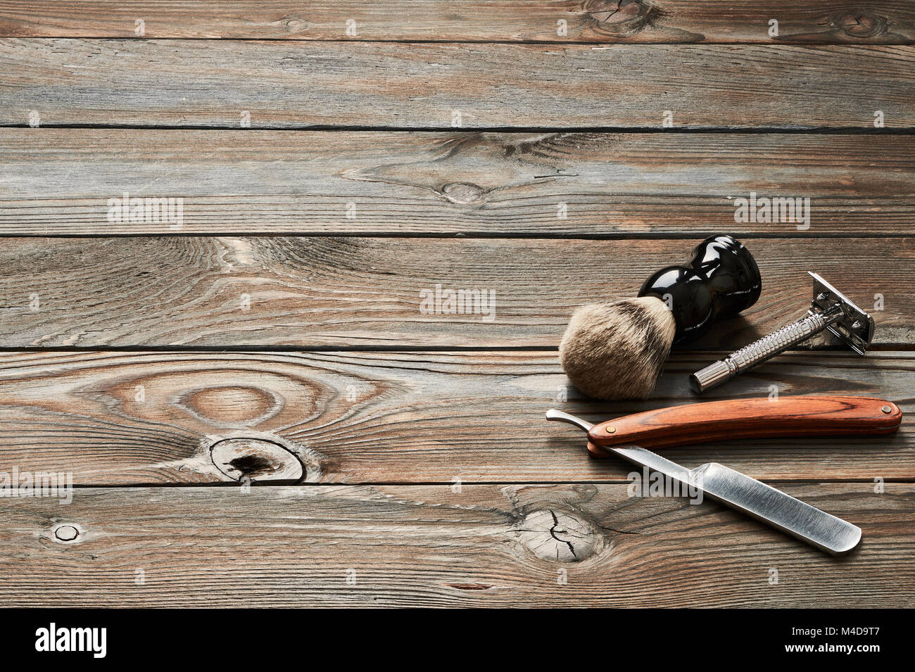 Vintage barber shop tools on wooden background Stock Photo - Alamy