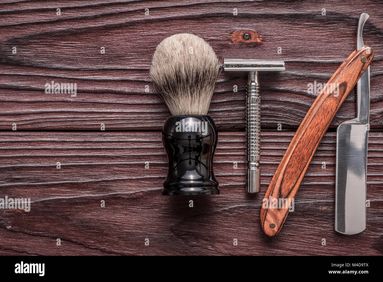 Vintage barber shop tools on wooden background Stock Photo - Alamy