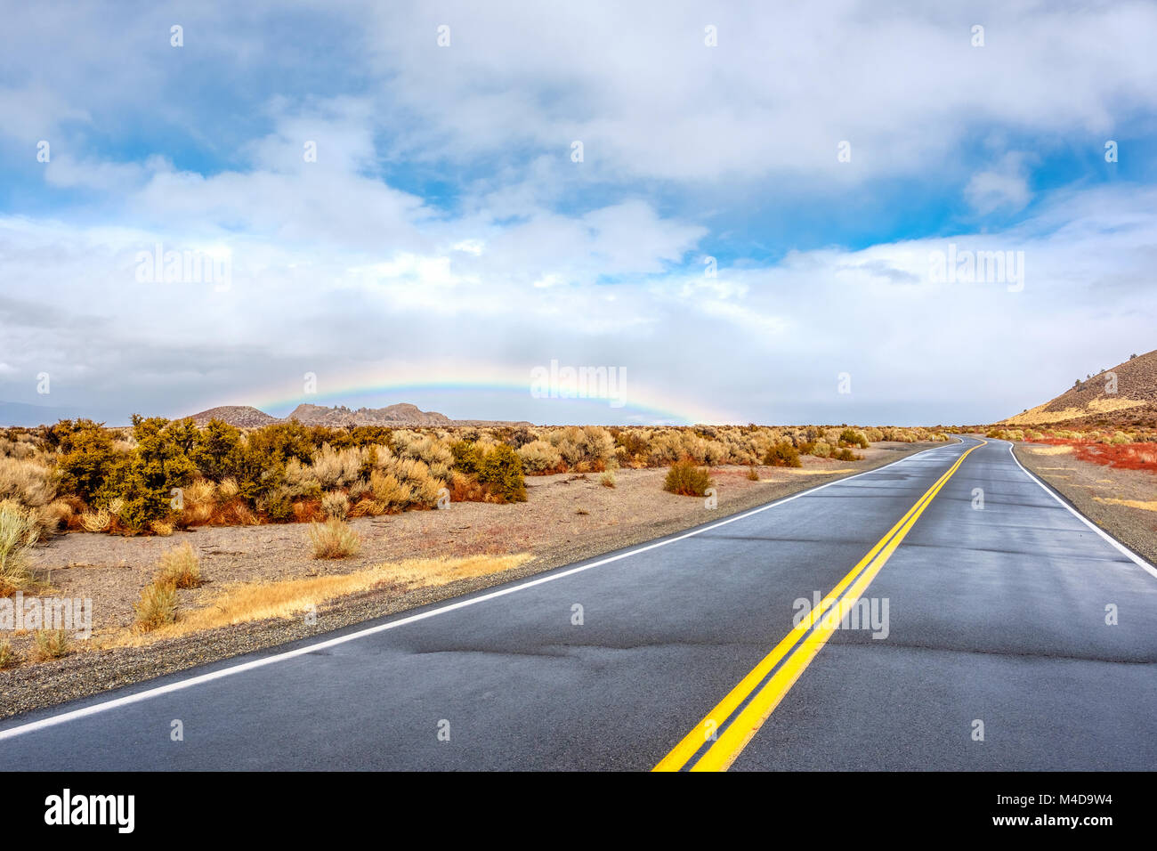 Open highway hi-res stock photography and images - Alamy