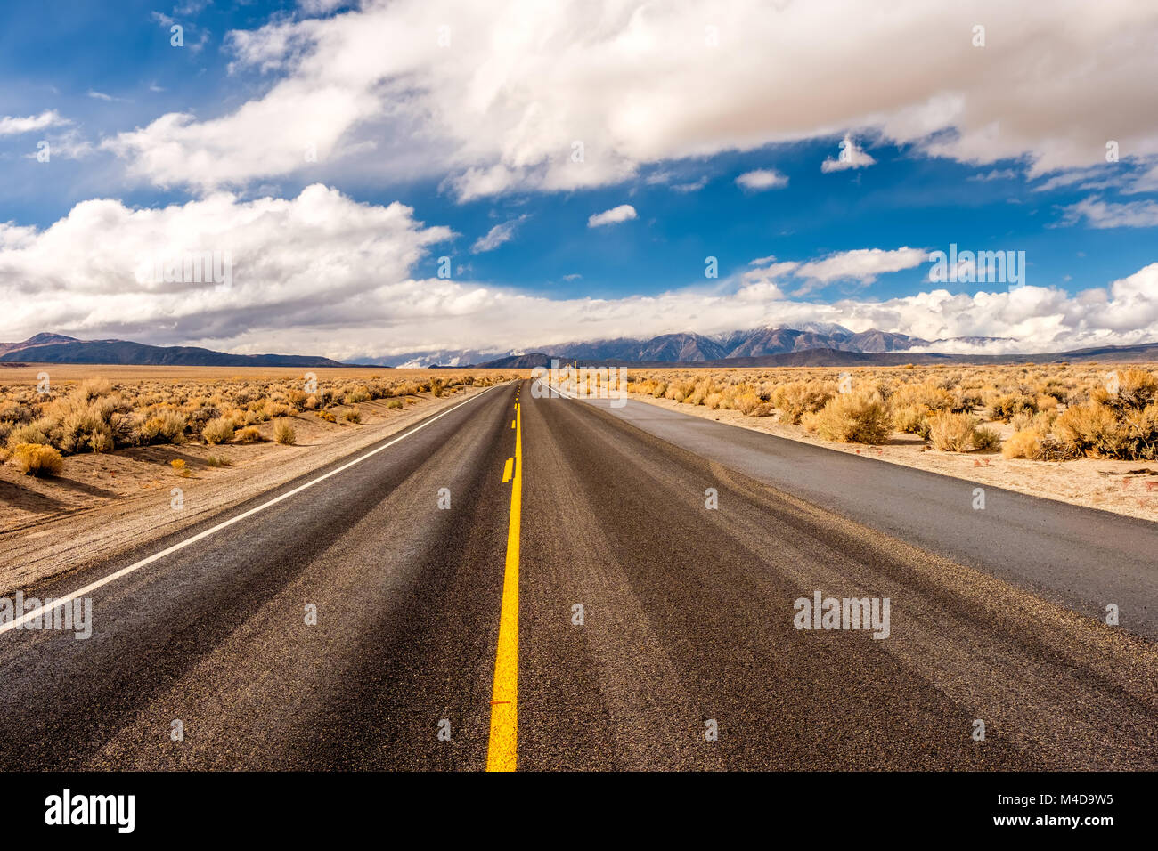 Open highway in California Stock Photo - Alamy