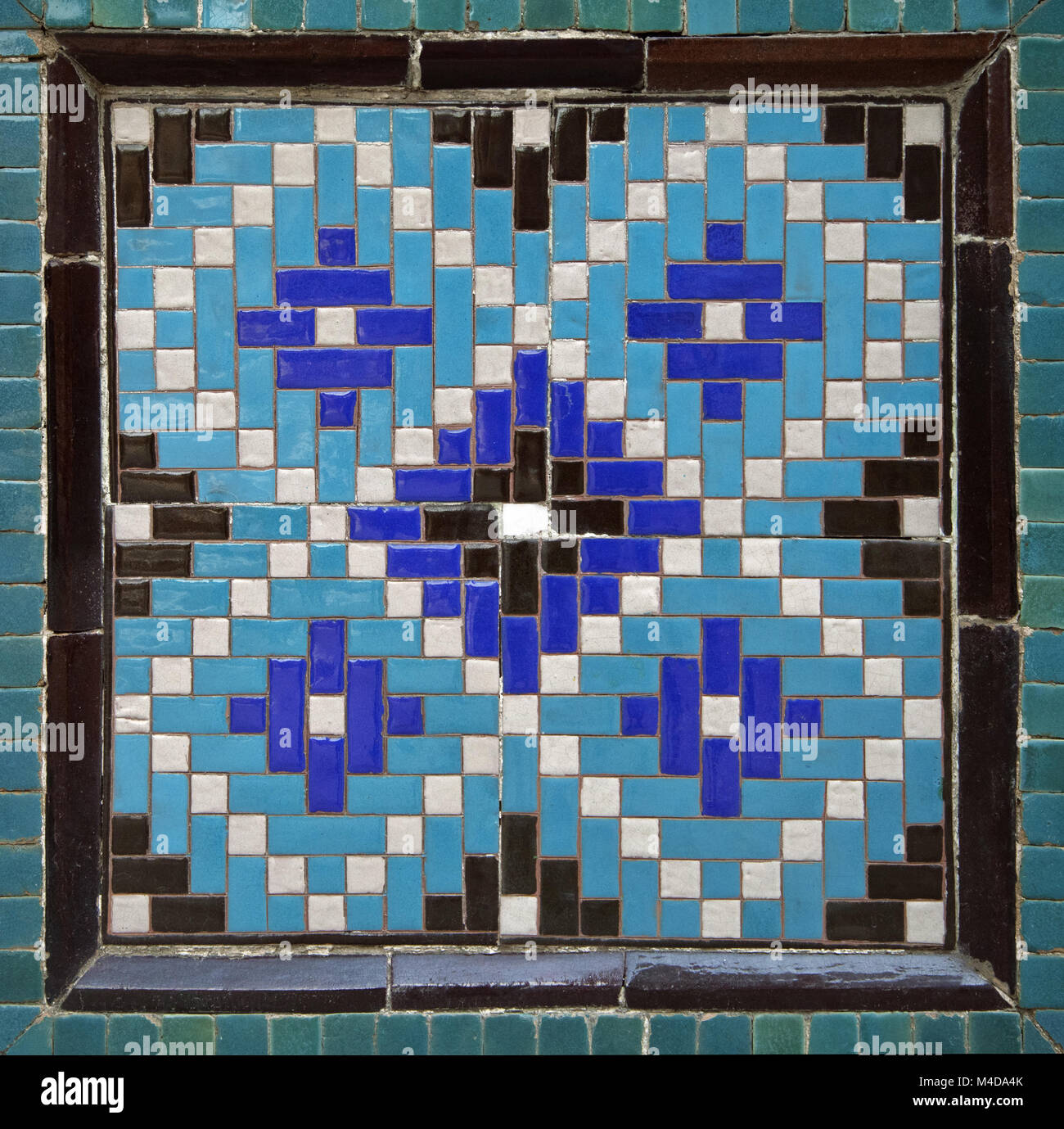 Old Eastern mosaic on the wall, Uzbekistan Stock Photo - Alamy