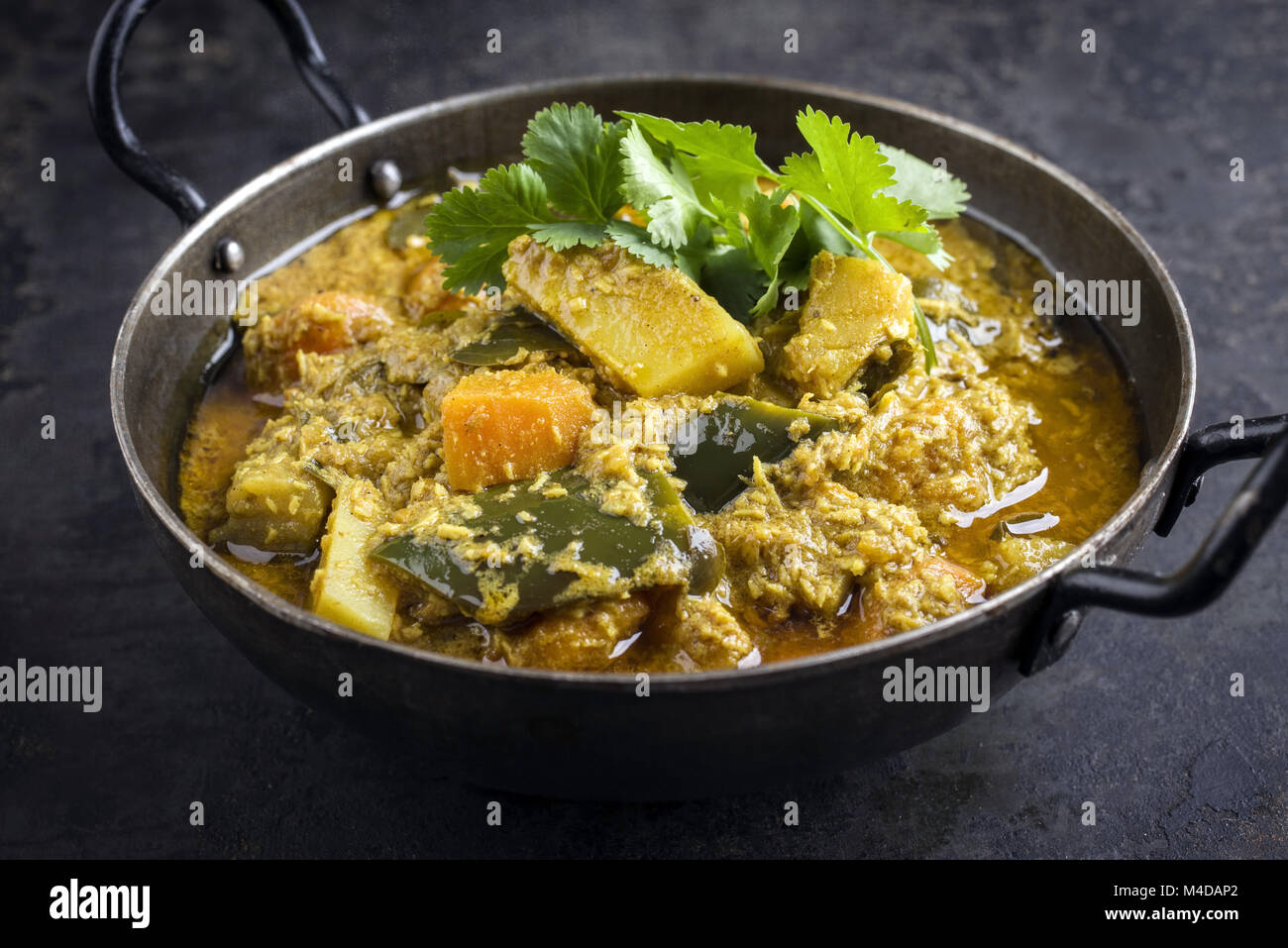 Phaal curry hi-res stock photography and images - Alamy