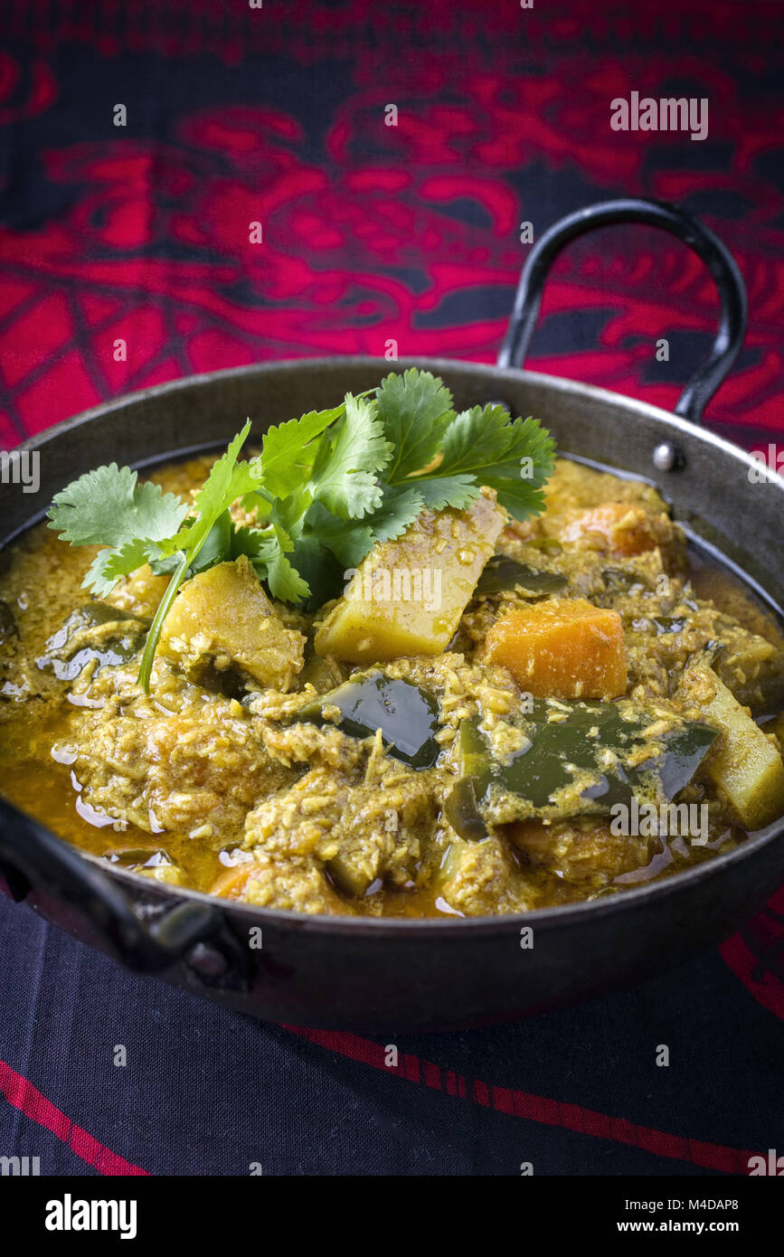 Phaal curry hi-res stock photography and images - Alamy