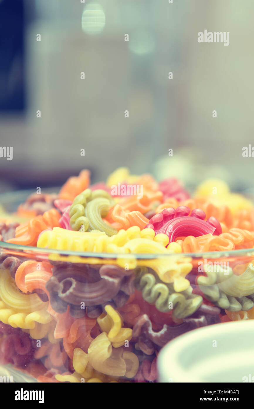 Macaroni shells hi-res stock photography and images - Alamy