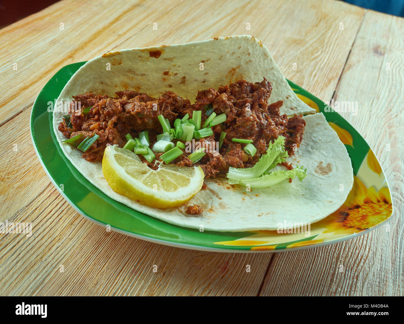 Turkish tantuni hi-res stock photography and images - Alamy