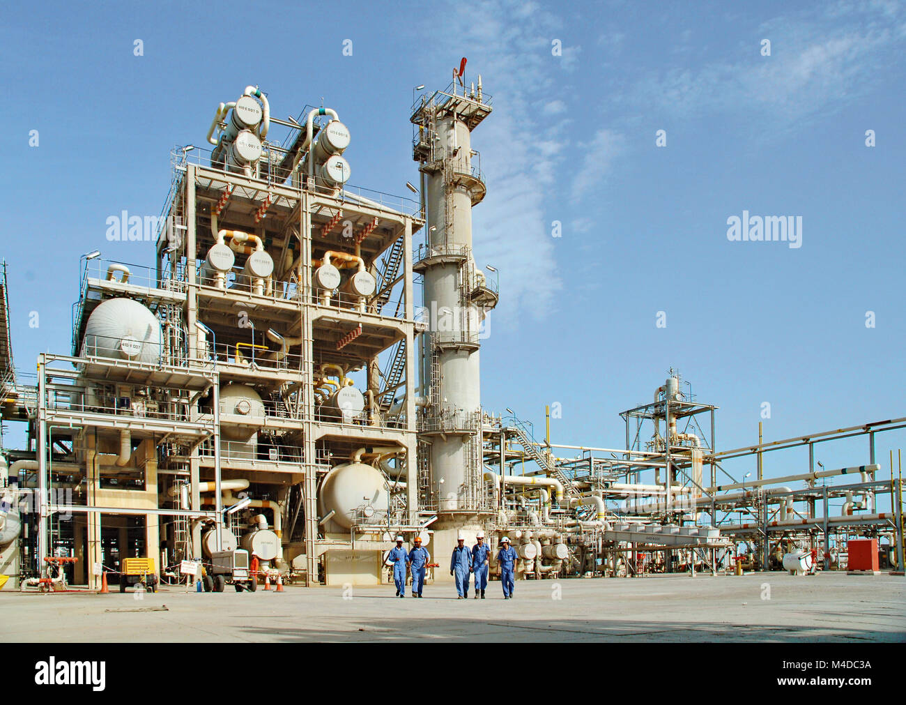 Oil and gas exploration and technology. Refinery Stock Photo - Alamy