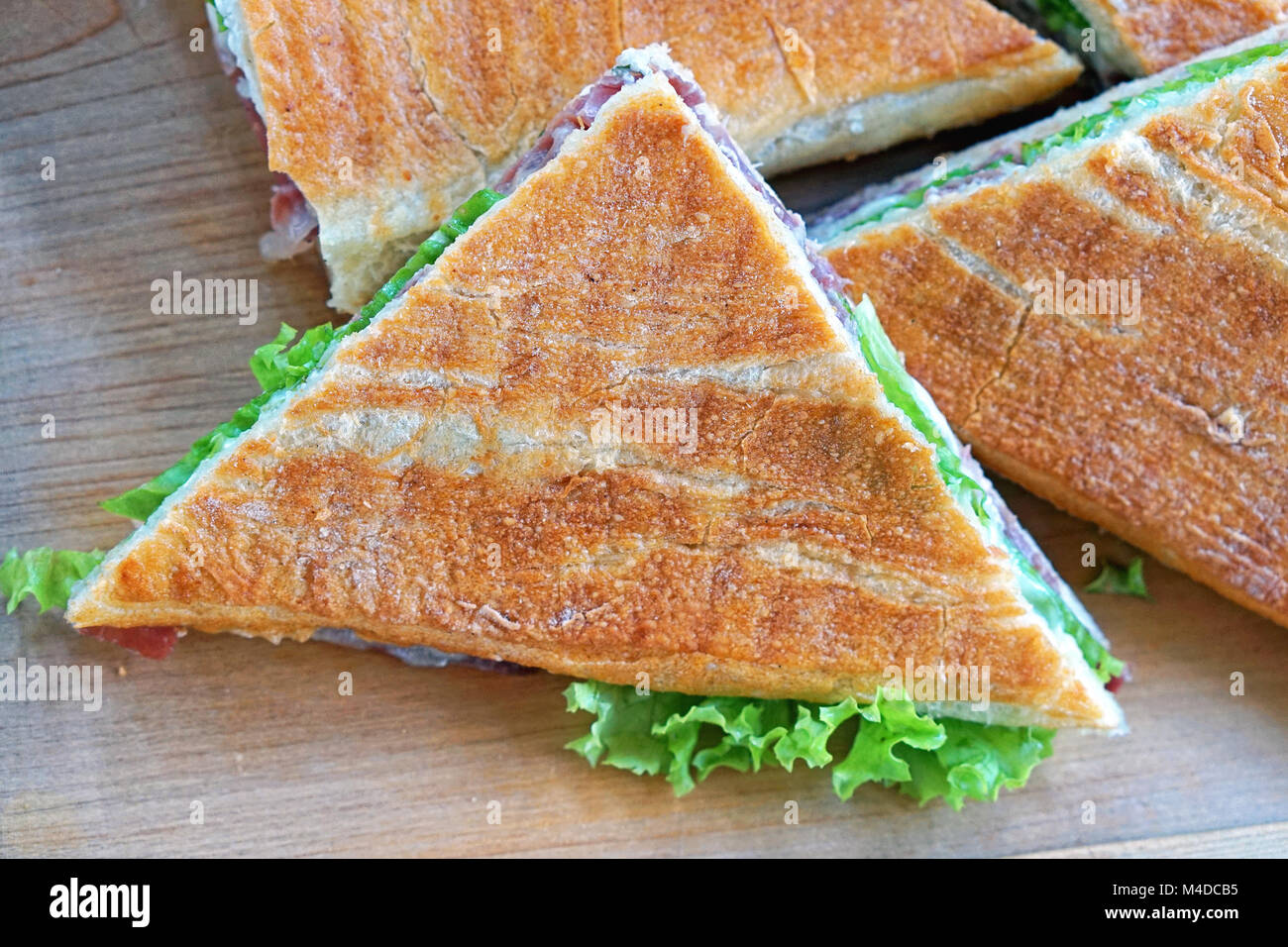 Diagonally cut toast hi-res stock photography and images - Alamy