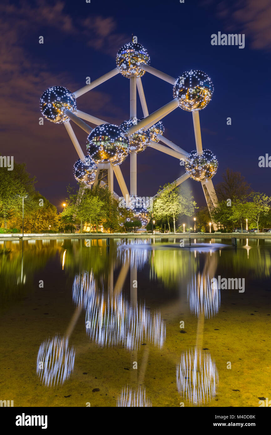 Atomium monument in Brussels Belgium Stock Photo - Alamy