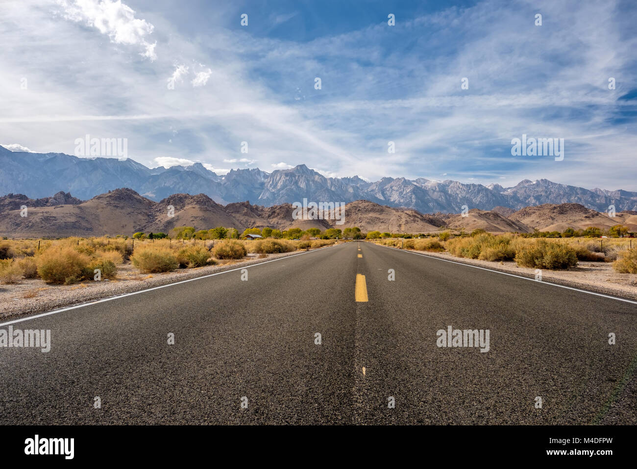Open highway in California Stock Photo - Alamy