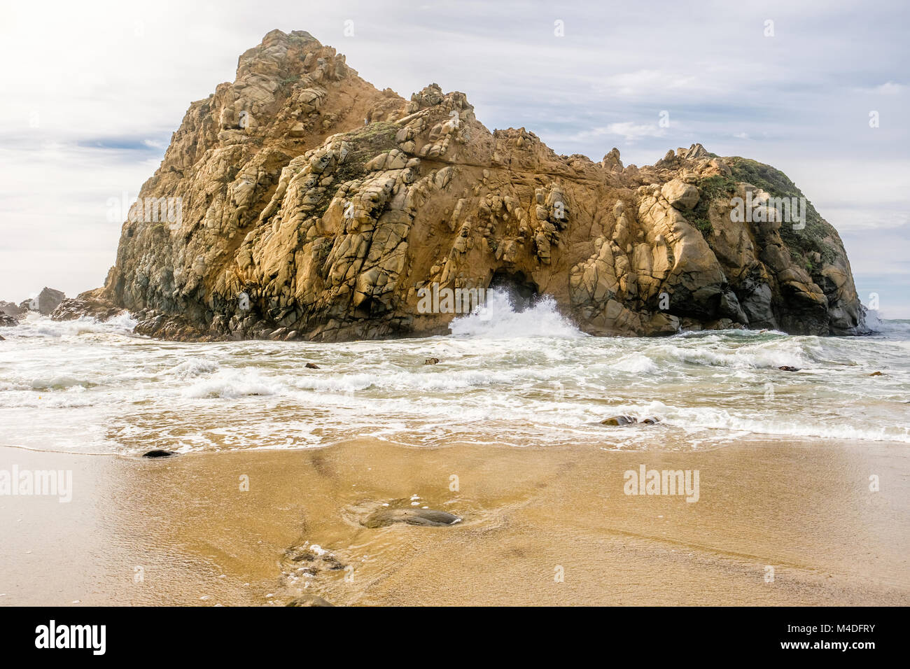 Rock at Pfeiffer Beach, California Stock Photo - Alamy