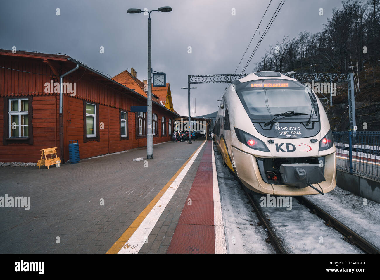 Train on the platform Stock Photo - Alamy