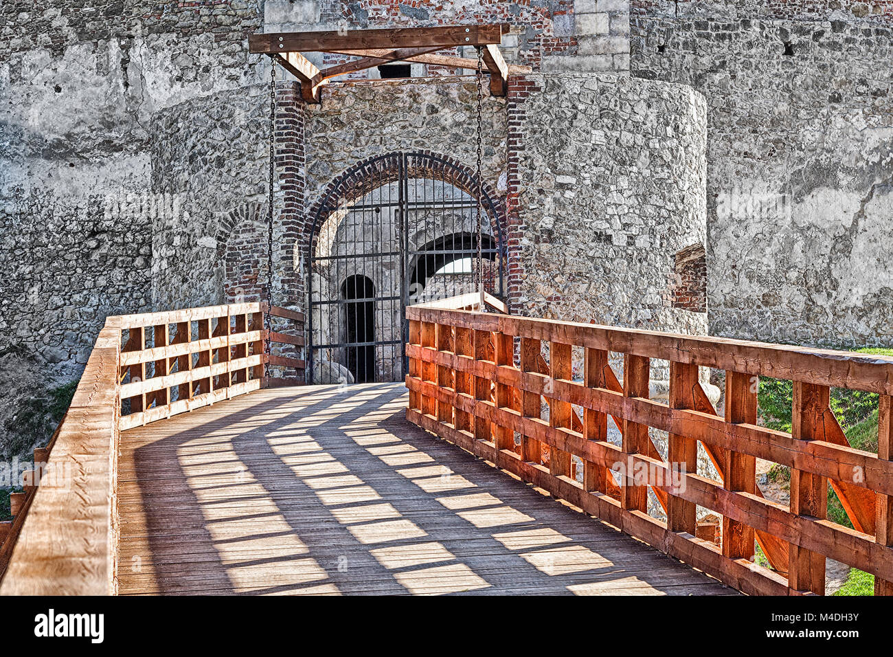 Wooden castle hi-res stock photography and images - Alamy
