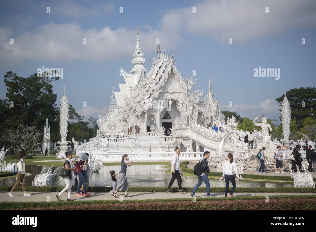 THAILAND CHIANG RAI WAT RONG KHUN WHITE TEMPLE Stock Photo - Alamy