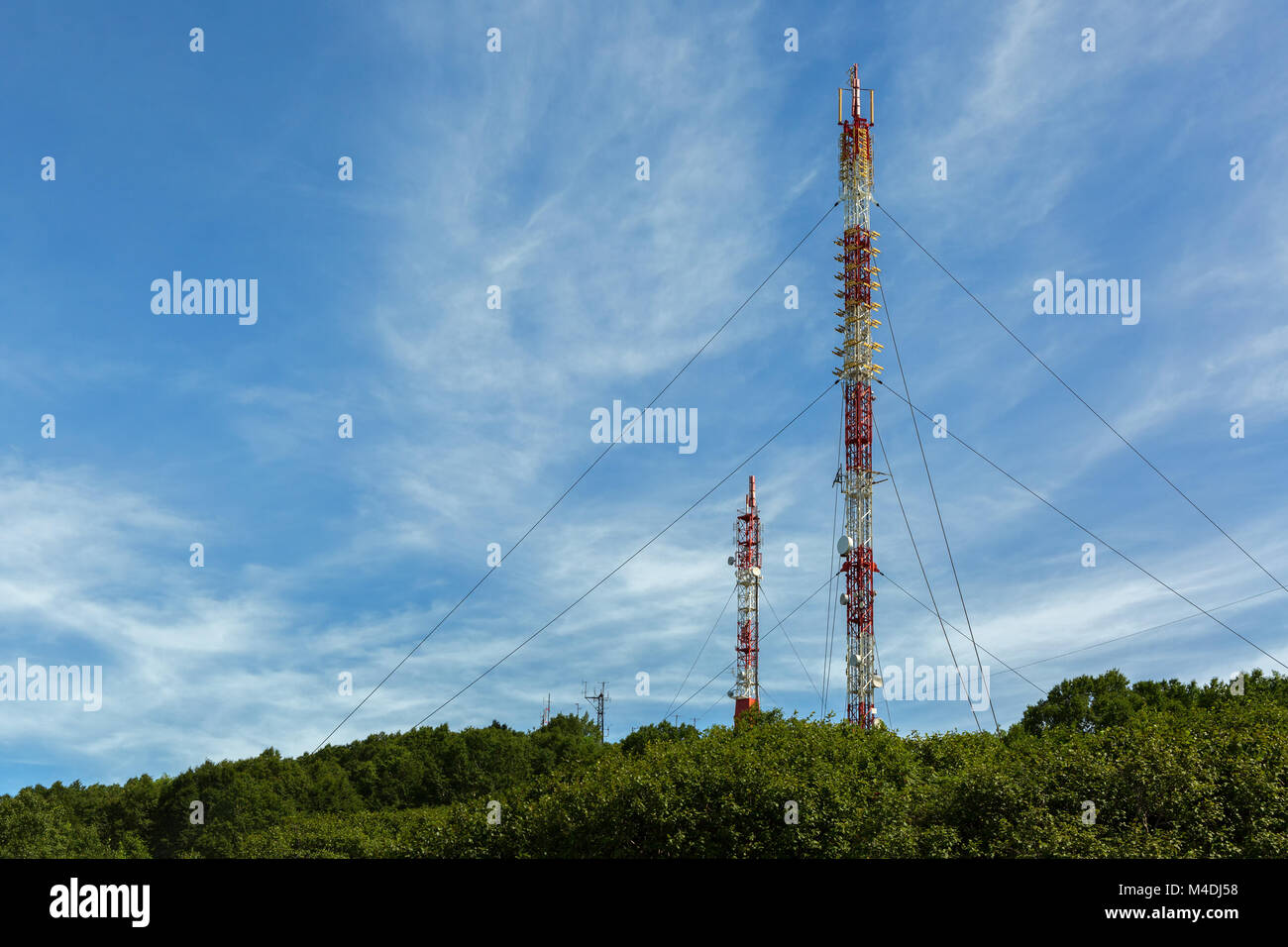 Cellular towers hi-res stock photography and images - Alamy