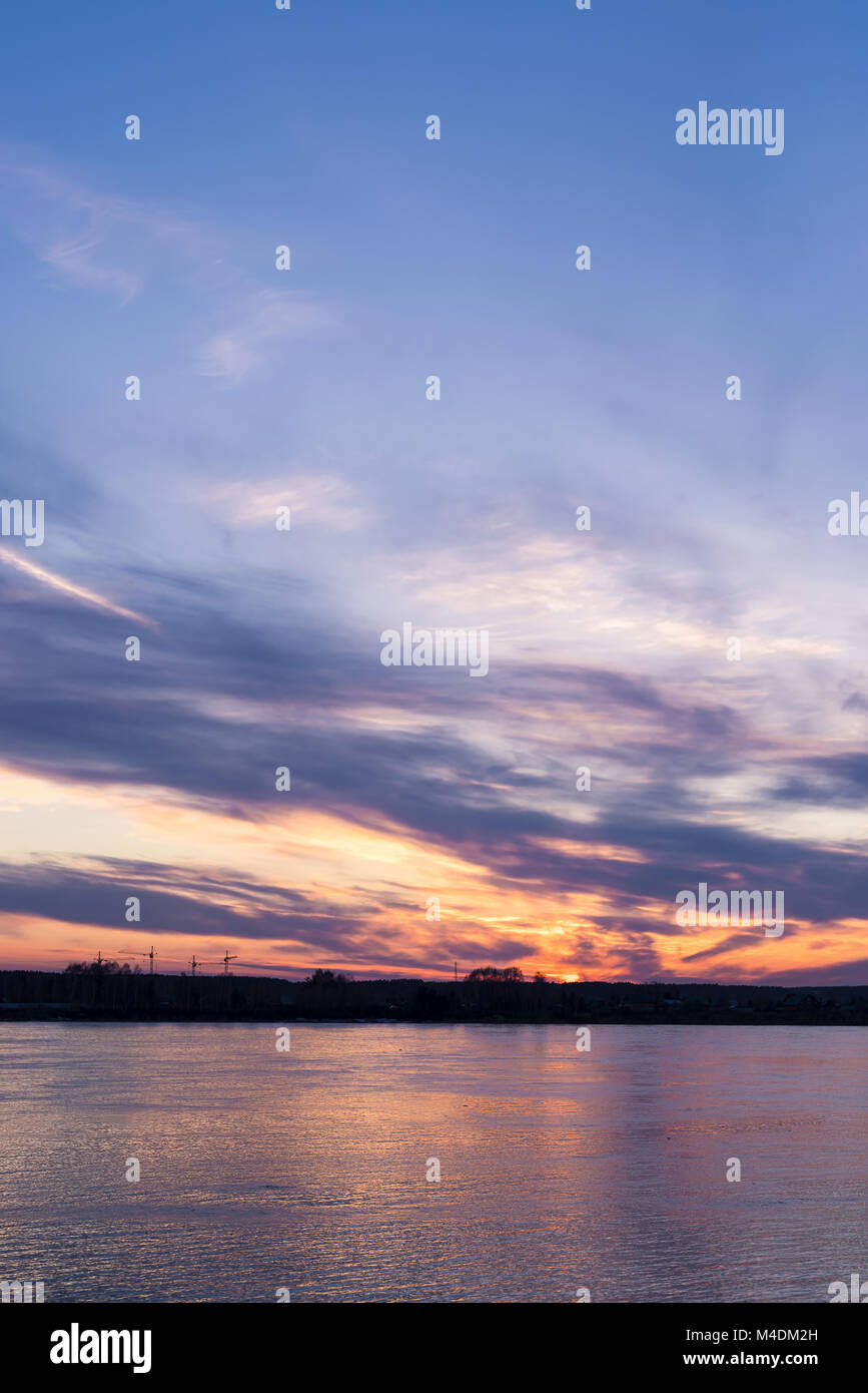 Waters reflection of the sky hi-res stock photography and images - Alamy