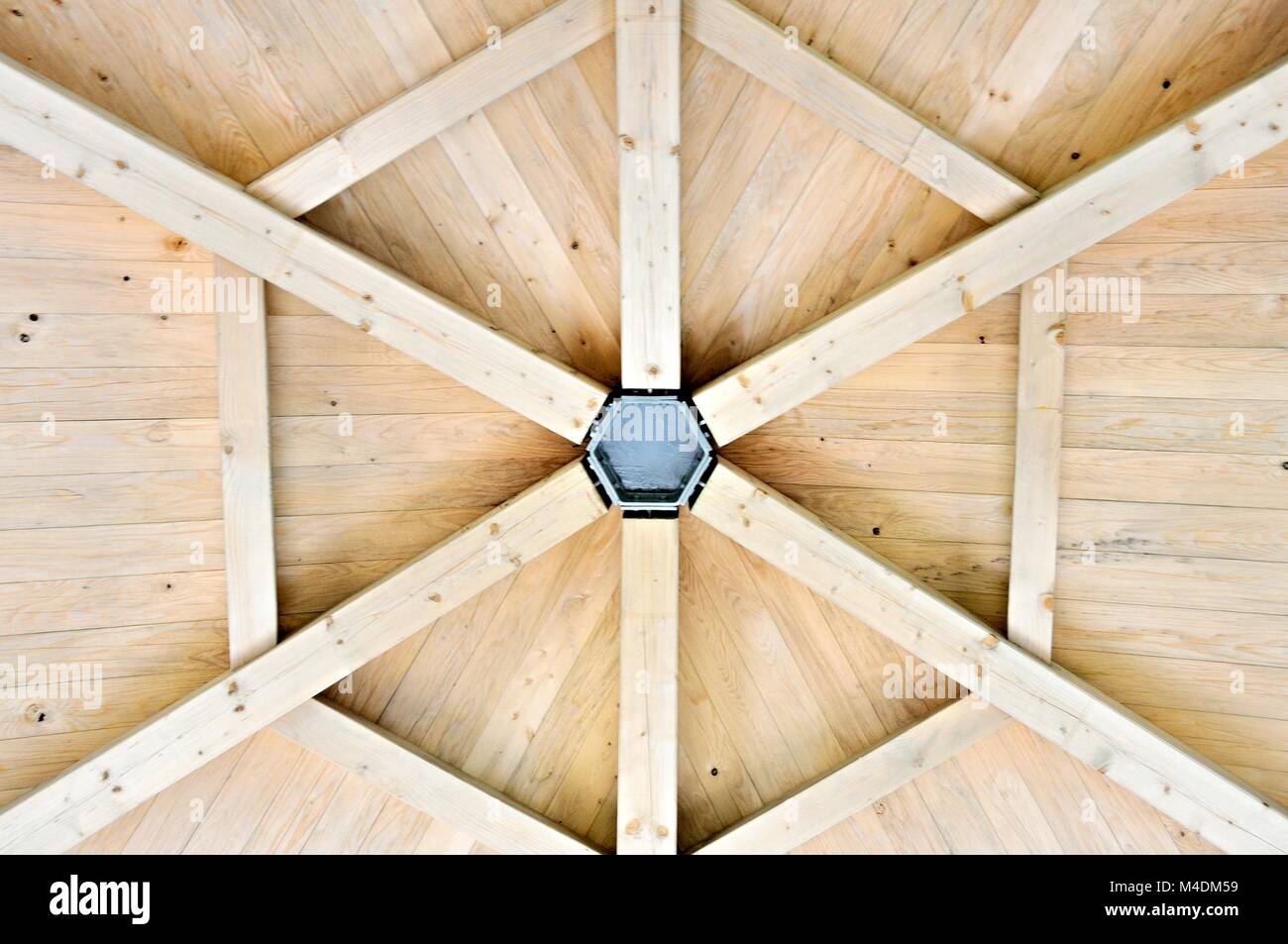 Wood construction roof construction Stock Photo - Alamy