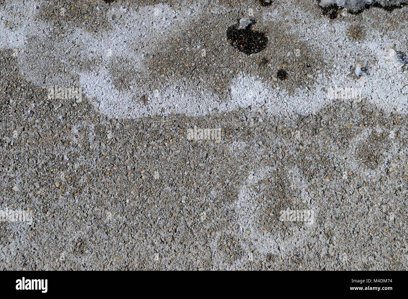 Salt on the roads hi-res stock photography and images - Alamy