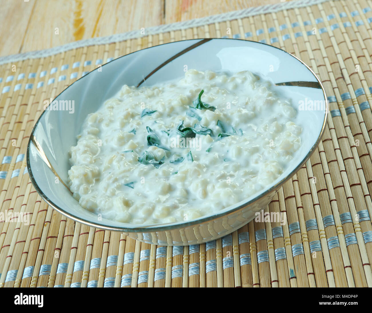 Bulgul sut corbasi hi-res stock photography and images - Alamy