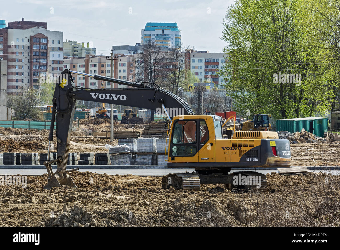 Volvo excavator hi-res stock photography and images - Alamy