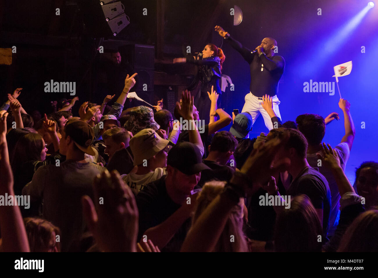 90s woman hi-res stock photography and images - Alamy