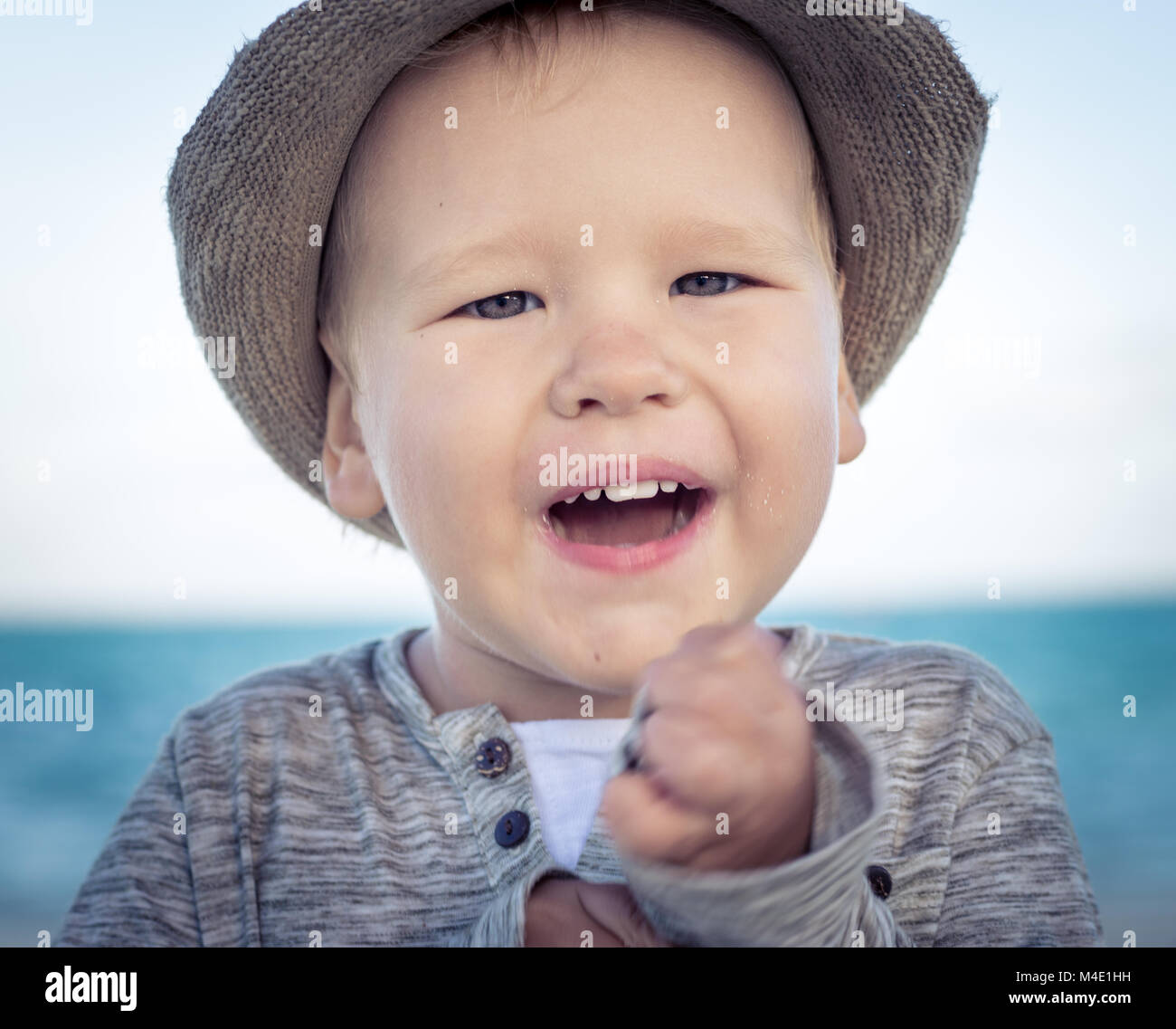 Portrait of a happy boy Stock Photo - Alamy